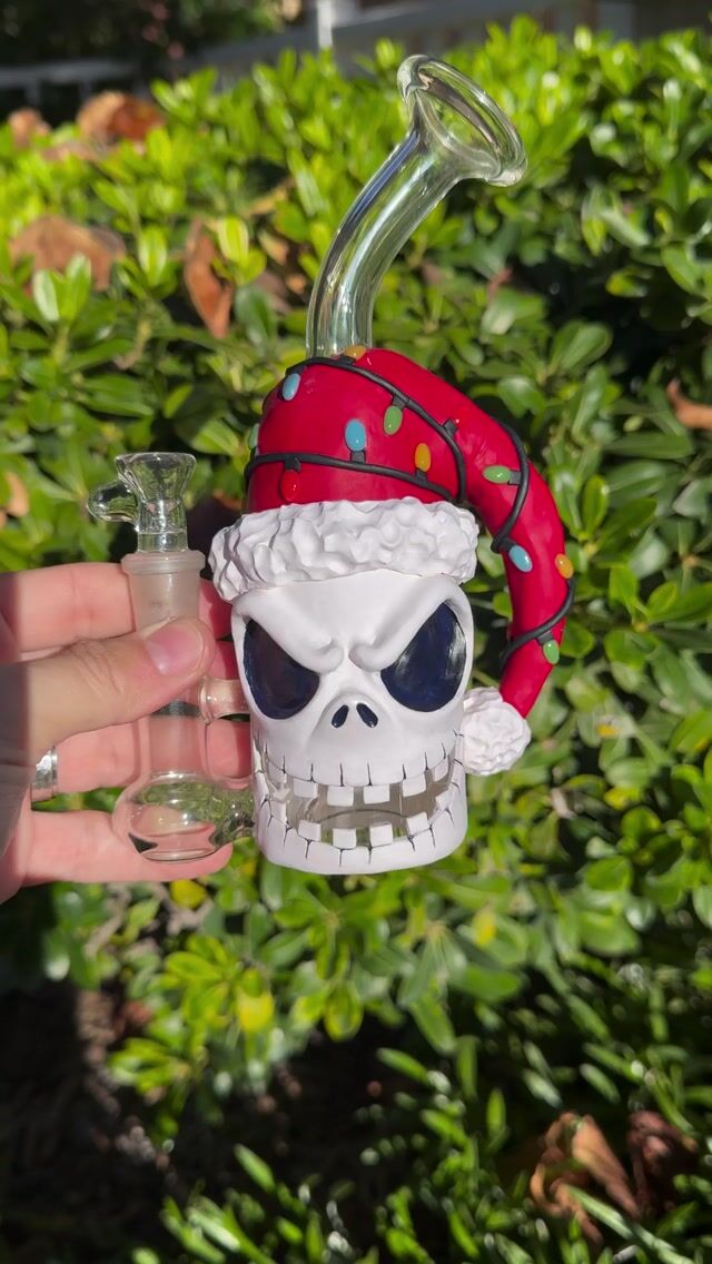 Jack Skellington Clay Dab Rig | Shop Dab Rigs on GlassPass